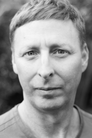 About Us - Hello SEFF